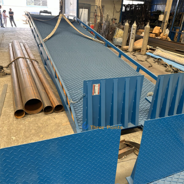 Hydraulic mobile loading ramp/yard ramp - Jinan three points ...
